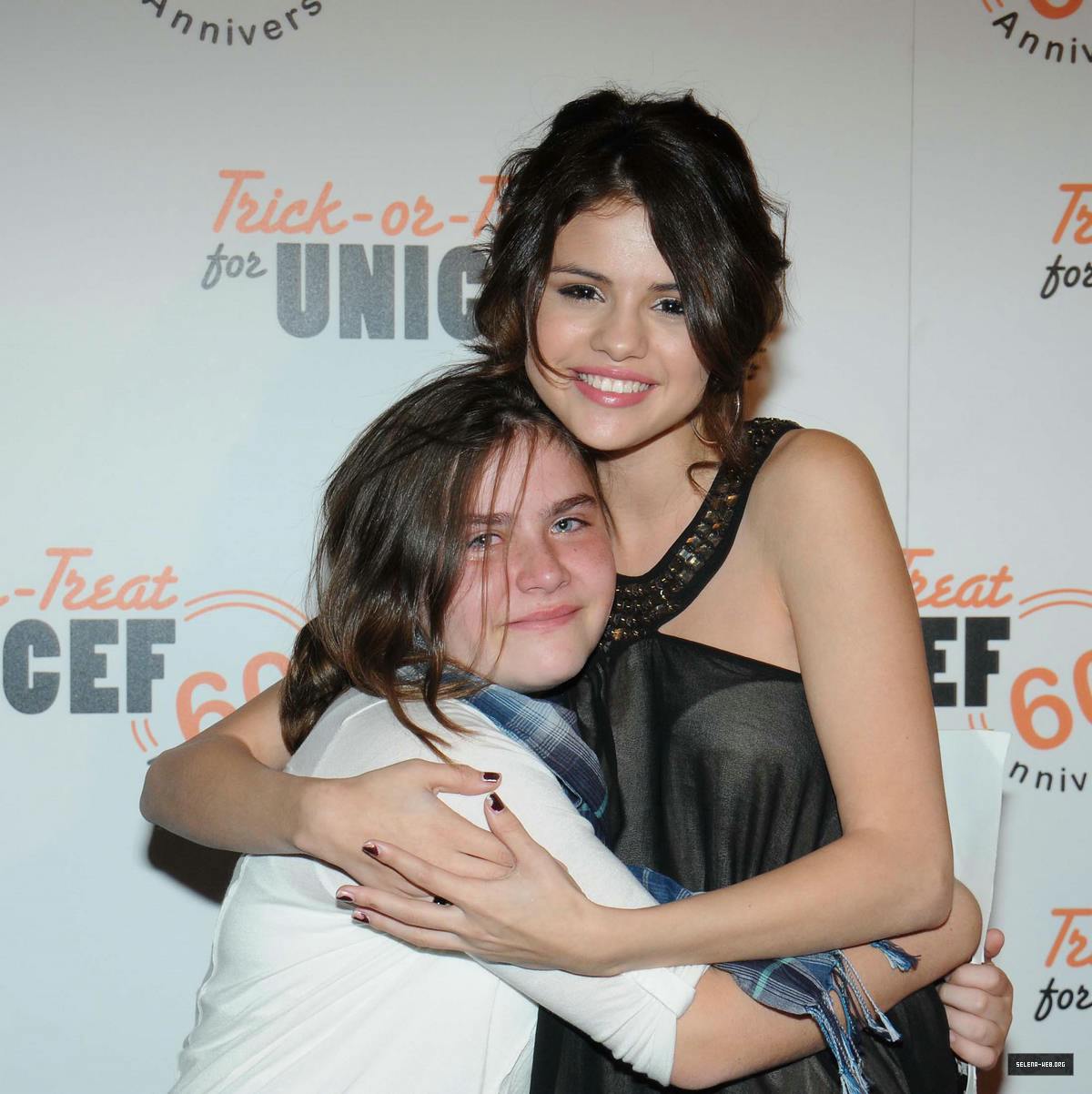 Selena Gomez Pictures: The most up-to-date pictures for Selena Gomez ...