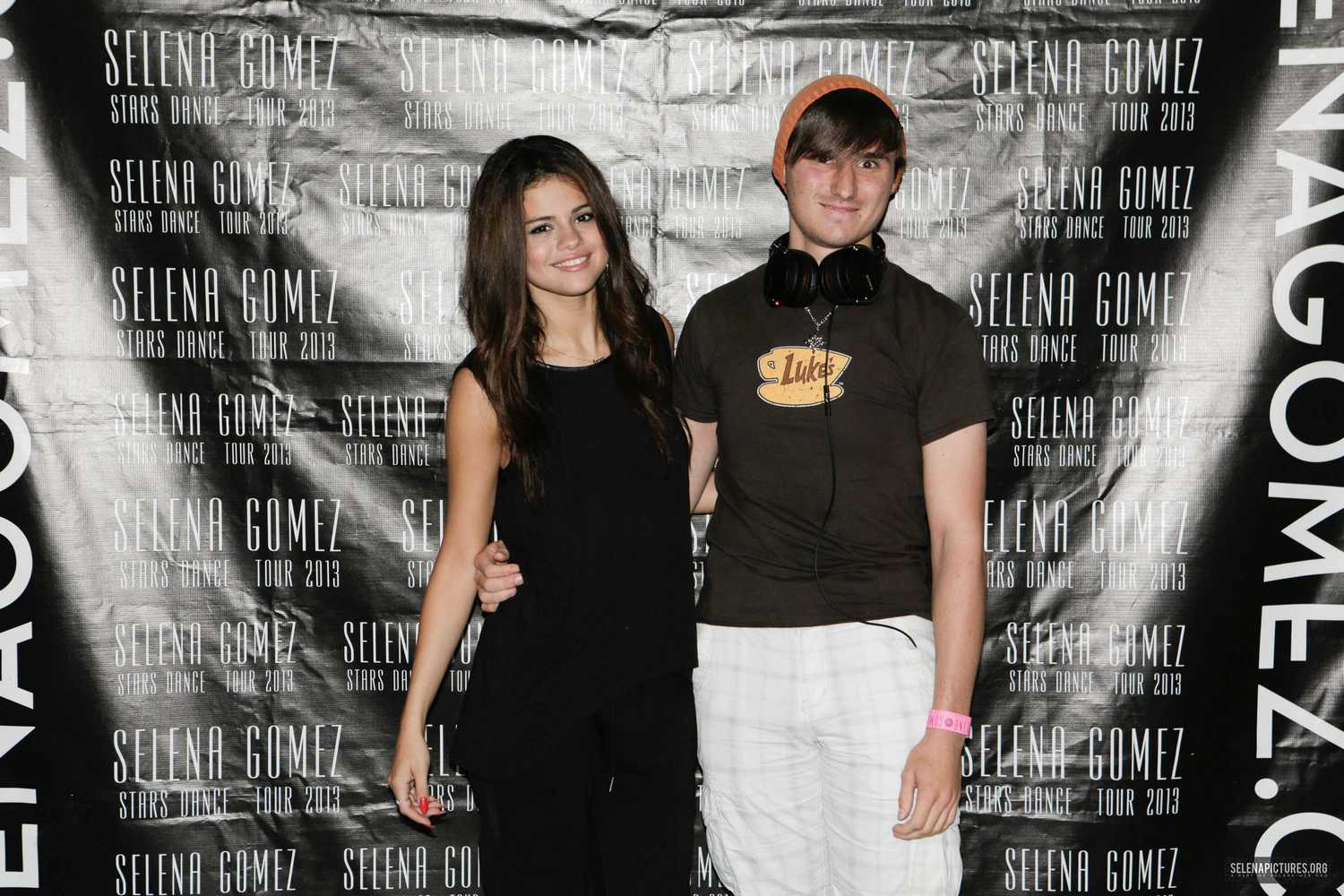 Selena Gomez Pictures: The most up-to-date pictures for Selena Gomez ...