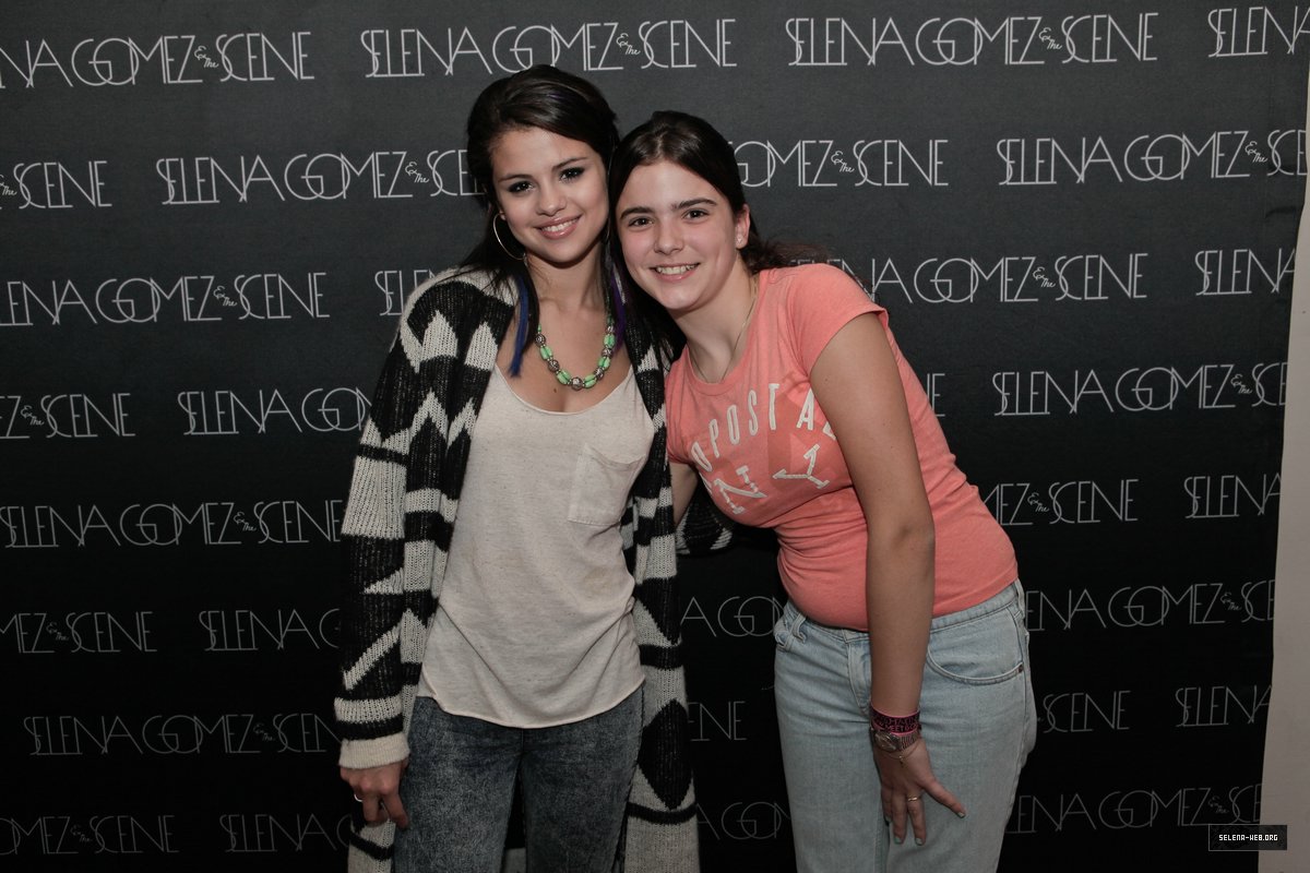 Selena Gomez Pictures: The most up-to-date pictures for Selena Gomez ...