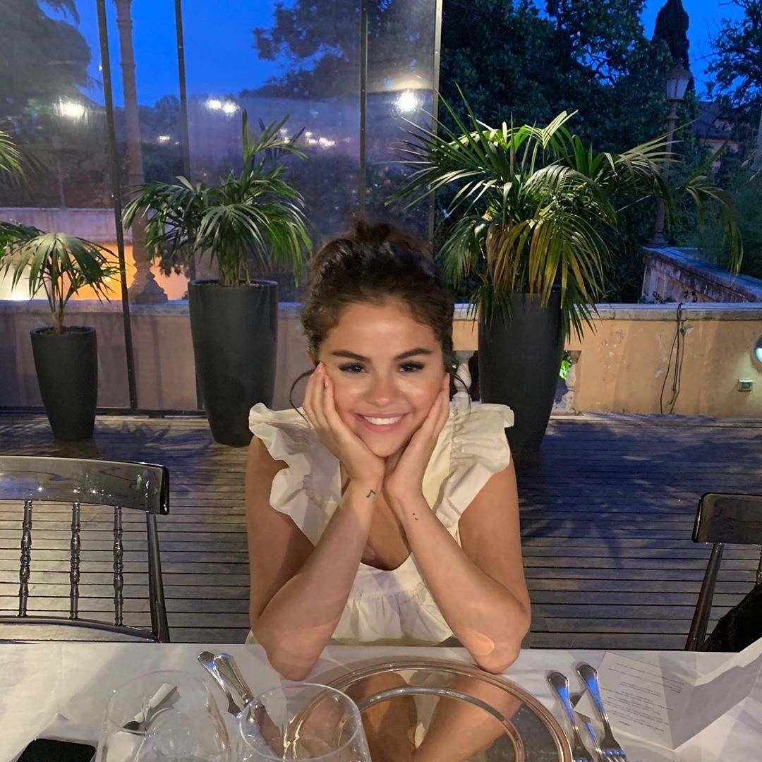 Selena Gomez Pictures: The most up-to-date pictures for Selena Gomez ...